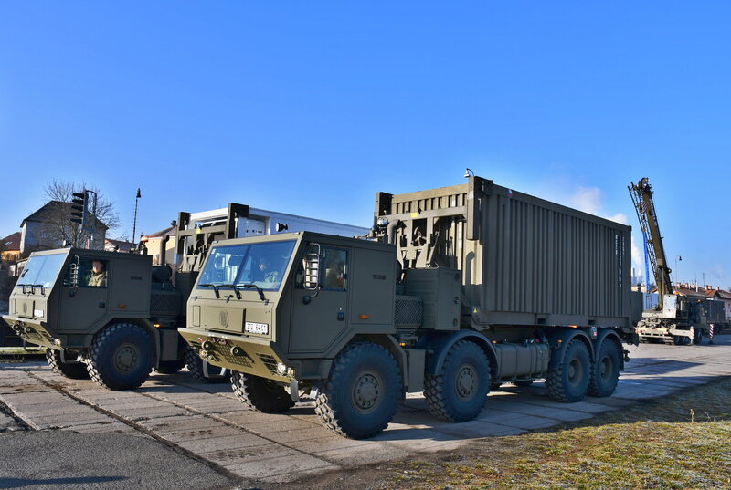 Pěchota vyhrává bitvy, logistika války: Agentura logistiky, Prapor podpory nasaditelných sil ...